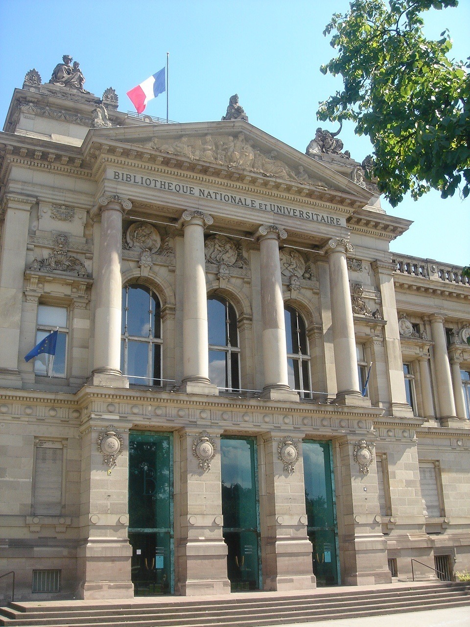 BIBLIOTÈQUE NATIONALE UNIVERSITAIRE STRASBOURG - GEORGES HEINTZ ARCHITECTES